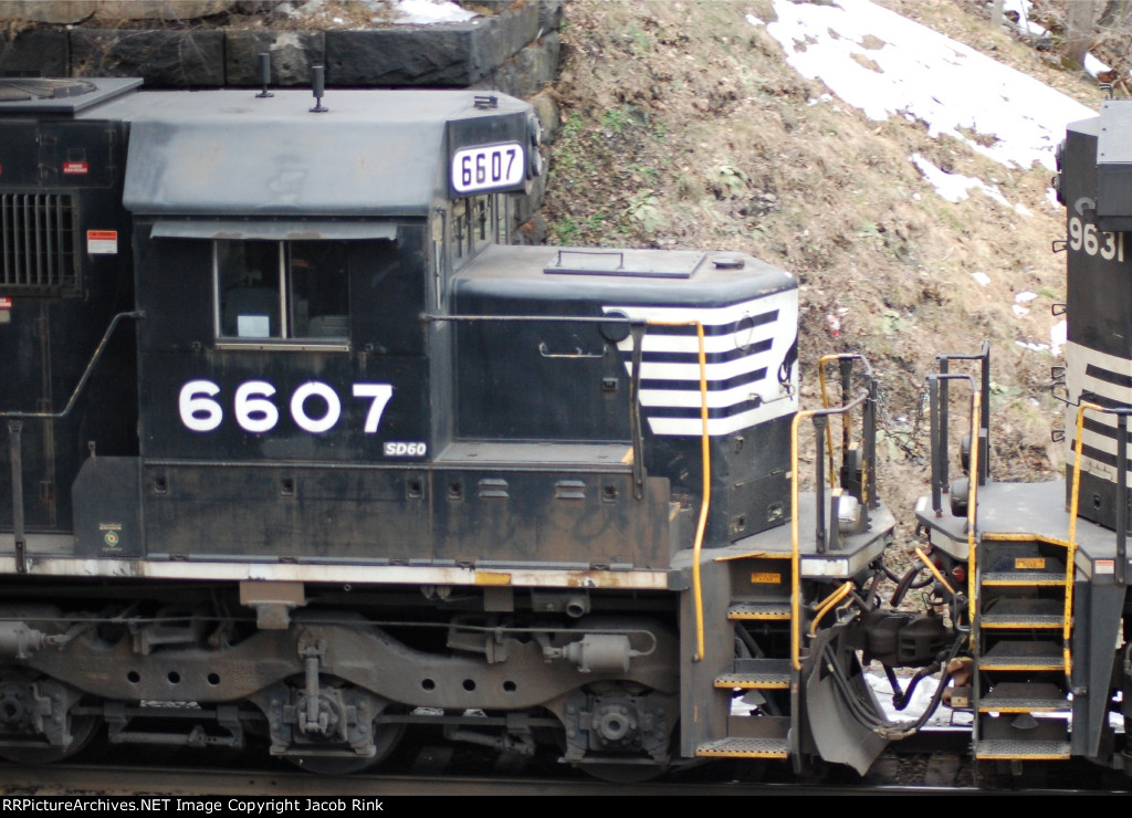 NS SD60 6607
